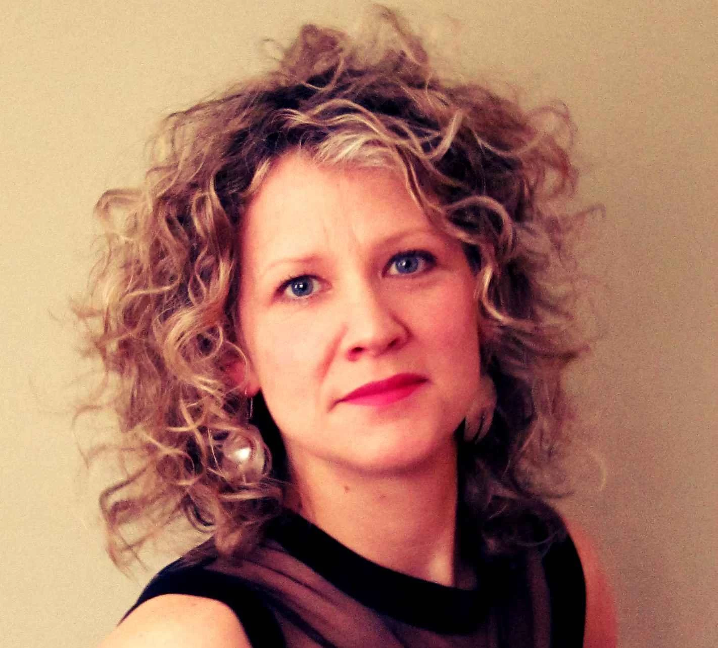 Reaching Out to the Outside: A Conversation with Julie Roy